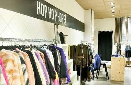 Les enseignes du centre commercial - Polygone Montpellier